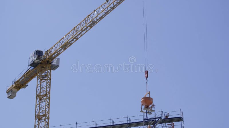 Sky Crane: Composite Building Machine, Engineering Event Equipment ...