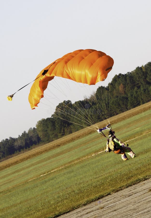 Sky Diving - Stick the Landing! Editorial Stock Photo - Image of active ...