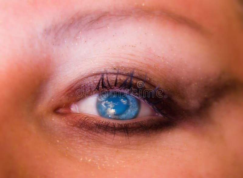 Sky in eye stock image. Image of face, macro, head, ball - 4020281