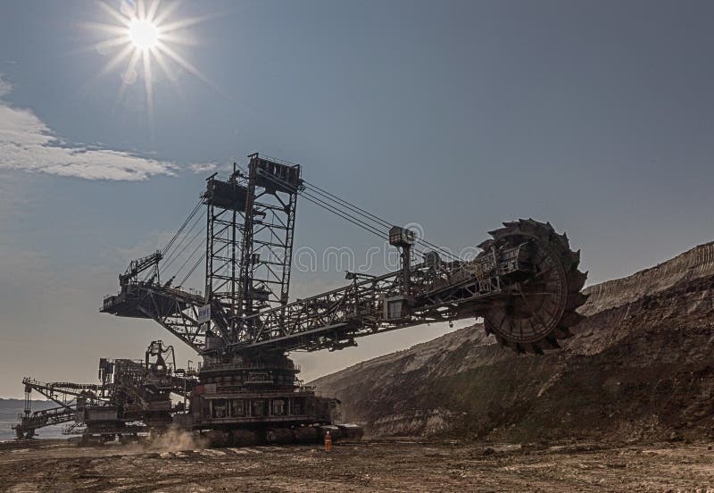 Sky, Mining, Machine Picture. Image: 132188521