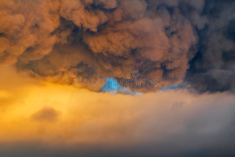 Thundercloud stock image. Image of evening, blue, freakish - 16411645