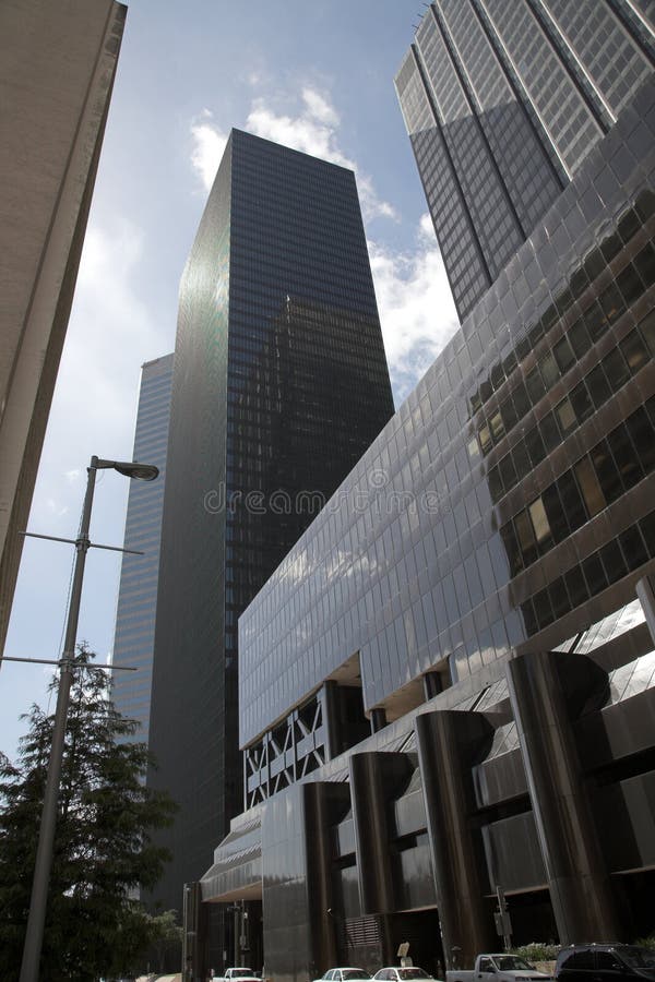 Sky Scraper Building stock image. Image of color, modern - 2915573