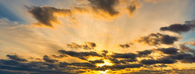 Natural Dramatic Cloud in the Sky. Vertical Card Wallpaper Background ...