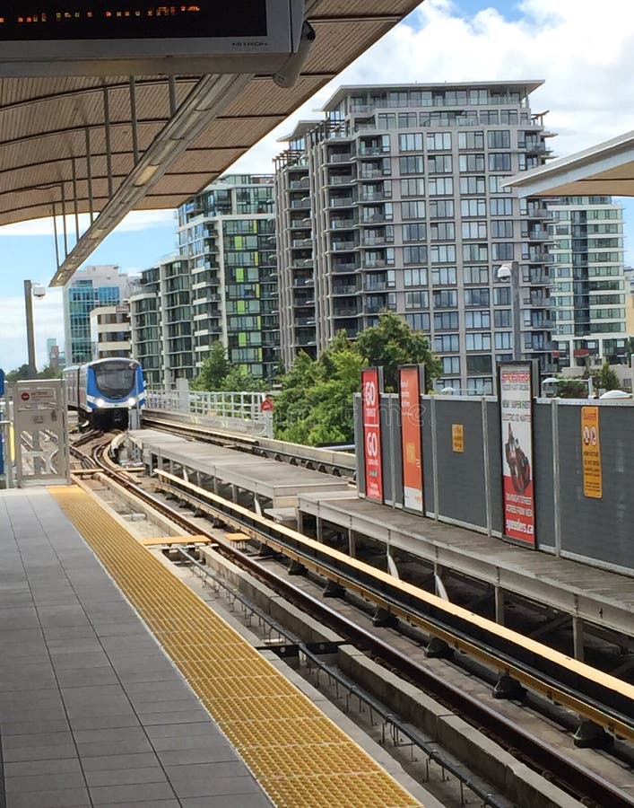 Sky train editorial image. Image of transportation, canada - 78031895