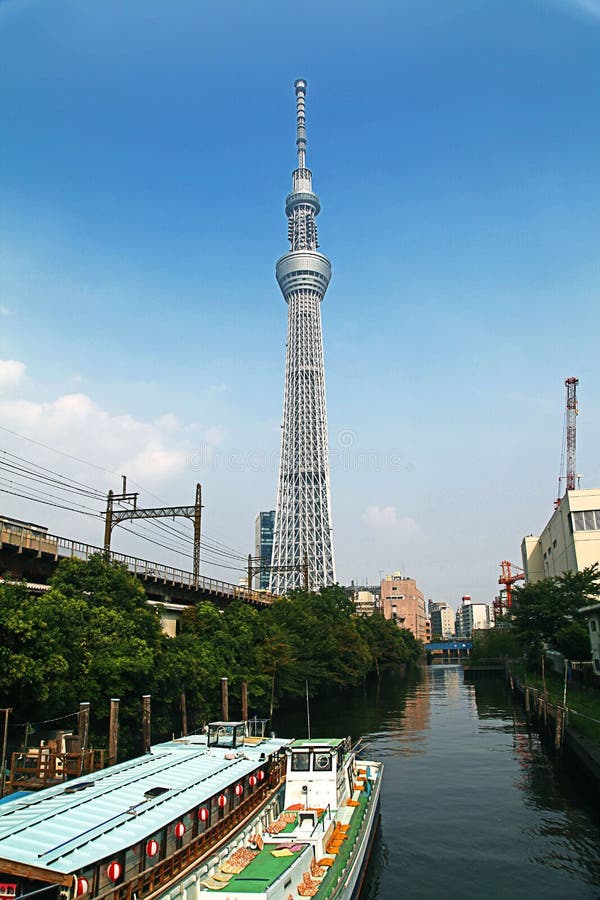 Sky Tree editorial image. Image of architecture, asia - 38402505