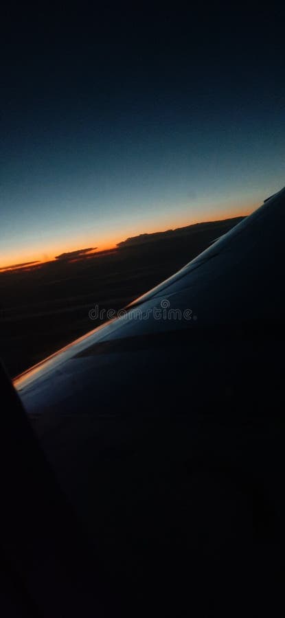 Sky View Sunset Clouds Plane Editorial Image - Image of view, plane ...
