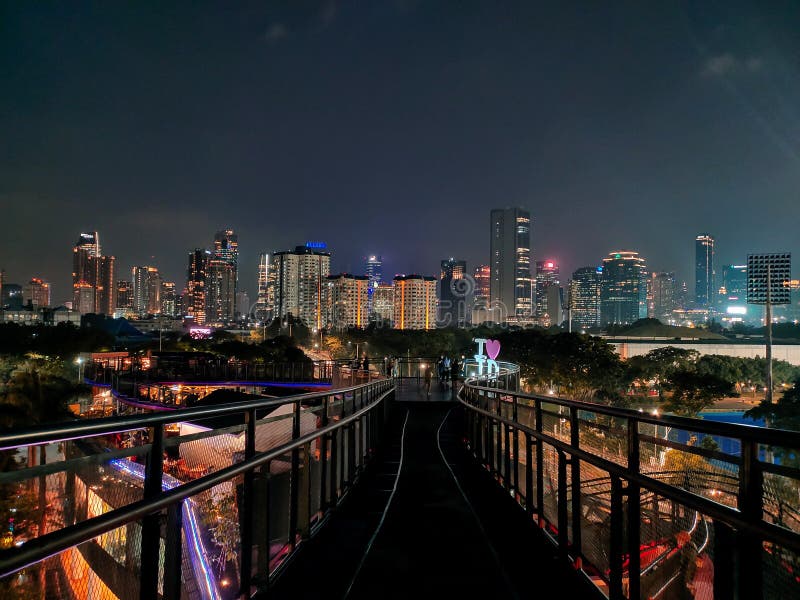 Sky Walk, Senayan Park Jakarta Editorial Photo - Image of jakarta ...