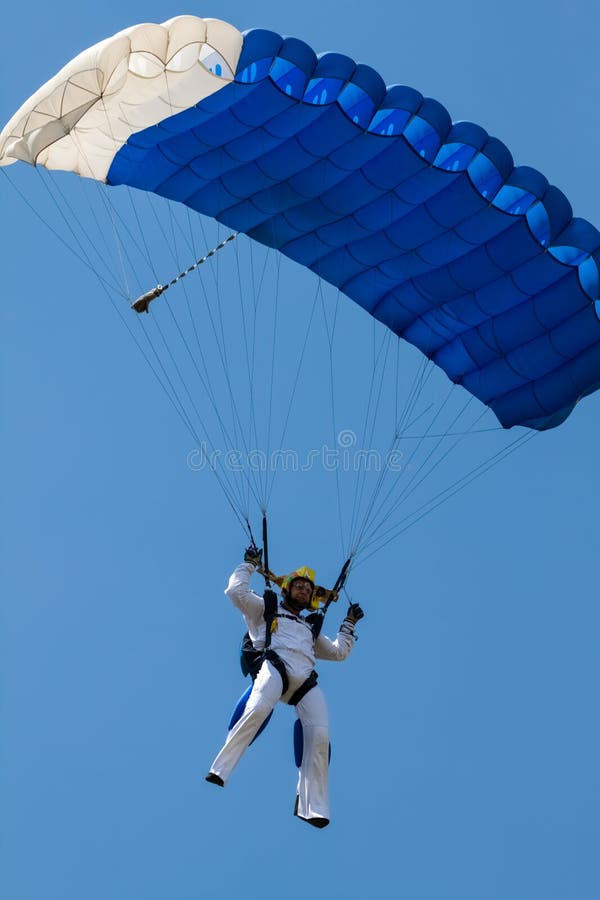 Skydiving photo. stock image. Image of rotation, sportsman - 38719715