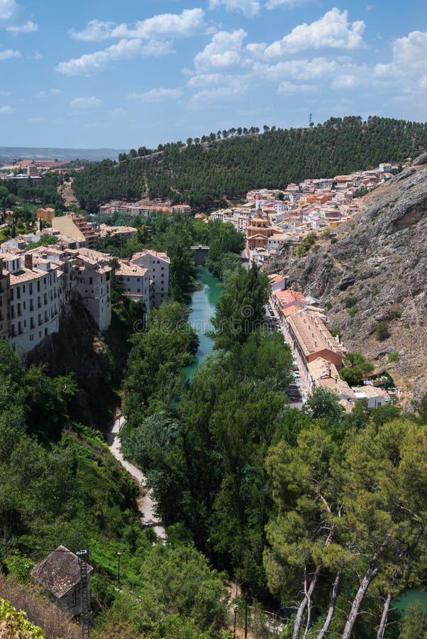 SKYLINE DE CUENCA, ESPANHA 4 Imagem de Stock - Imagem de horizonte ...