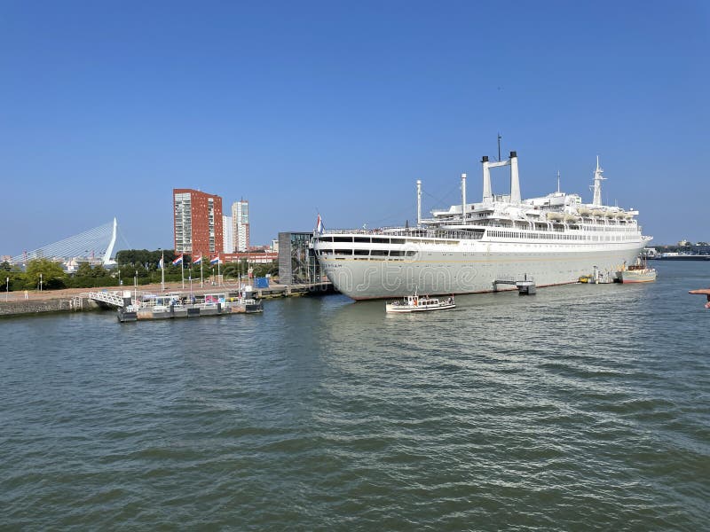 Skyline of Rotterdam with the Erasmus Bridge and Cruiseship SS ...