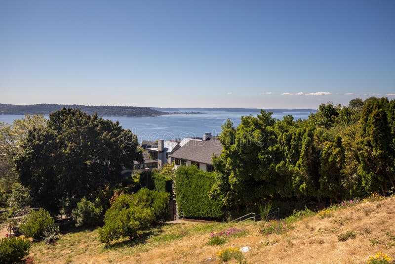 Seattle Skyline with Lake Union during Summer Sunset. View from Seattle ...