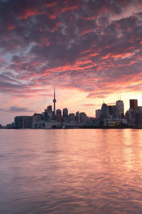 Skyline Toronto editorial stock photo. Image of colorful - 76486718