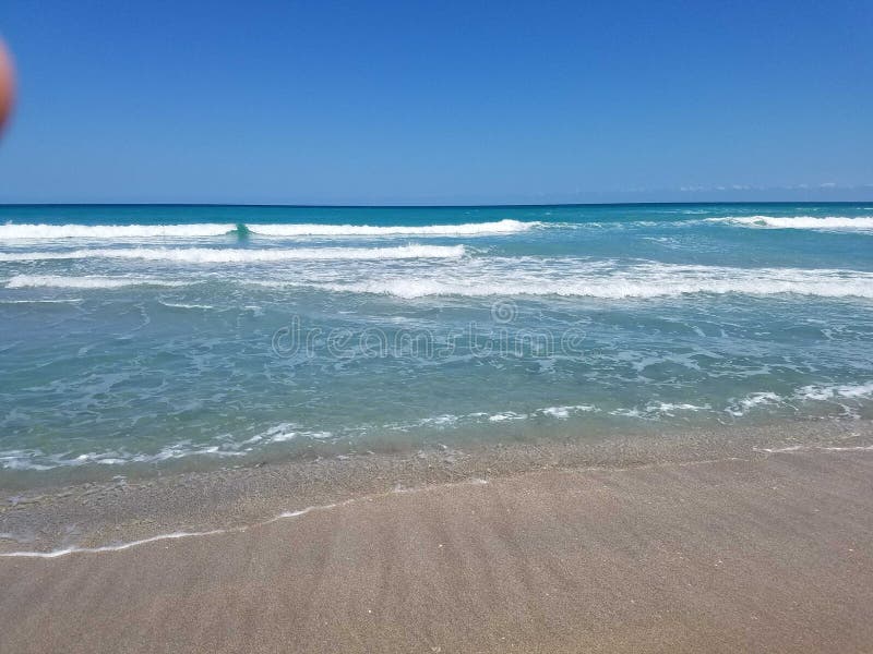Keys beach stock image. Image of water, beach, keys - 100706115