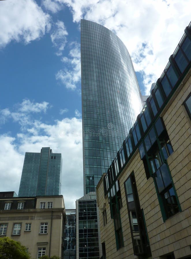 Metropolitan Area, Skyscraper, Building, Daytime Picture. Image: 124772145