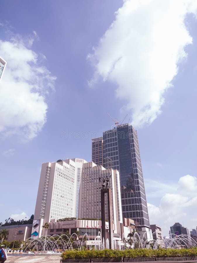Skyscraper Tower Hill Metropolis Building Facade Editorial Photography ...