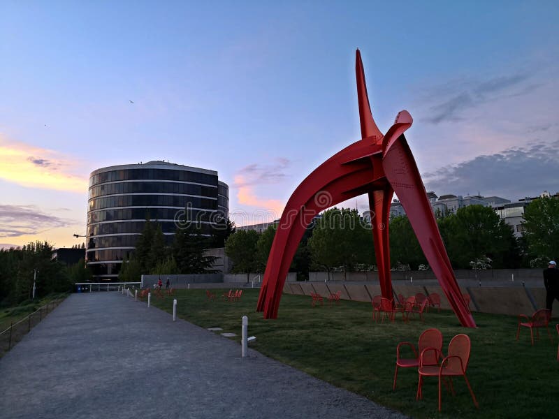 Seattle Streets and Modern Art Editorial Photo - Image of blue ...