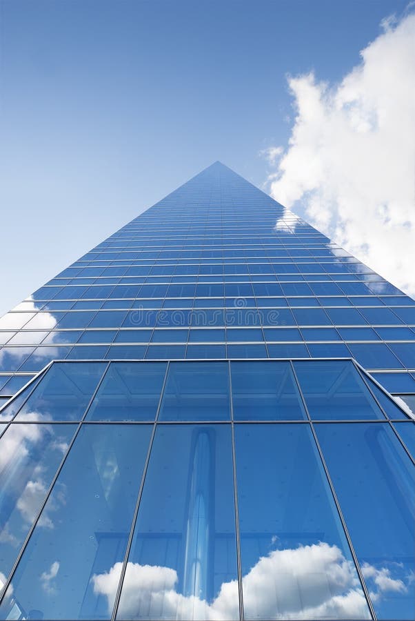 Skyskrapa arkivfoto. Bild av färg, landmärke, finansiellt - 28948304