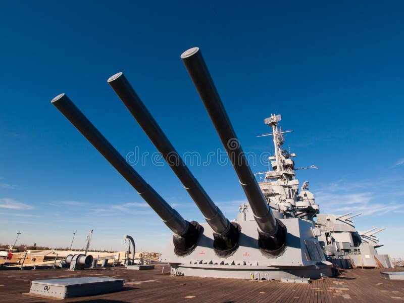 Slagschip stock afbeelding. Image of oorlogsschip, genaturaliseerd ...