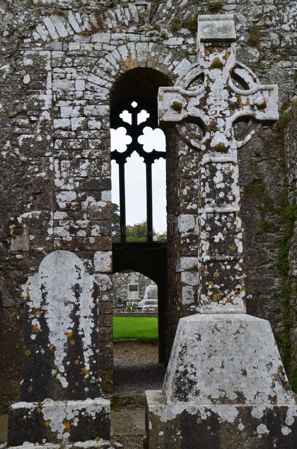 Slane Abbey stock image. Image of drogheda, ruins, romantic - 45523505