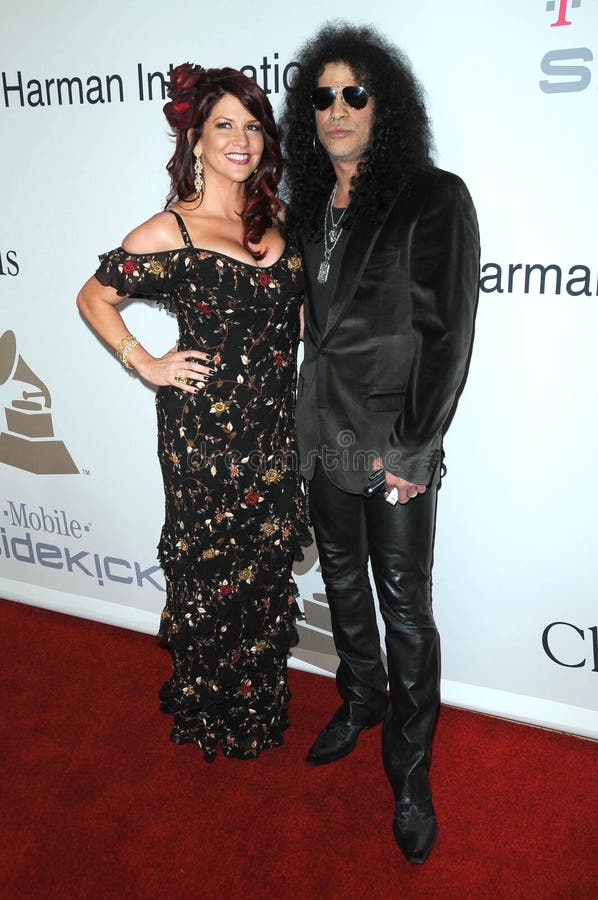 Slash editorial photo. Image of slash, perla, scream - 23944666