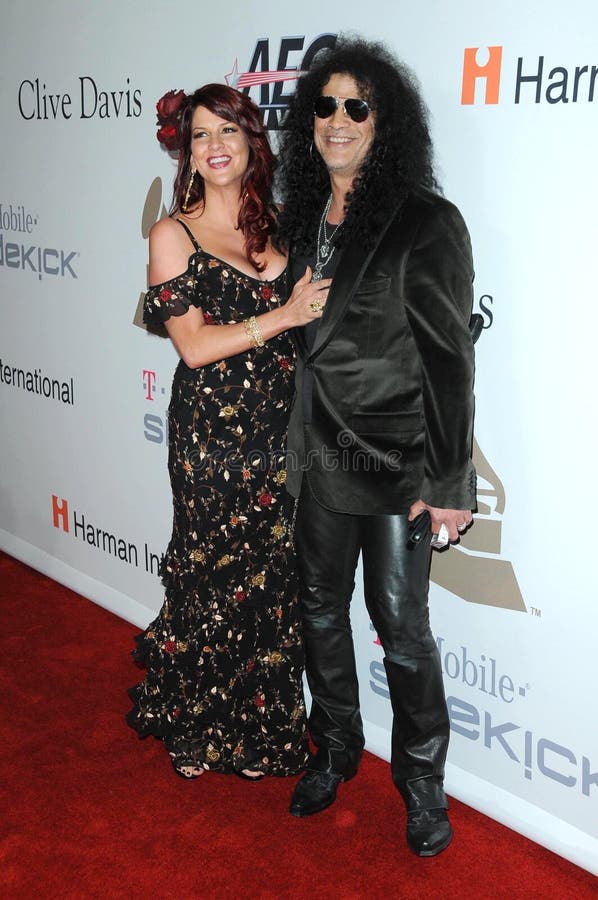 Slash editorial photo. Image of slash, perla, scream - 23944666