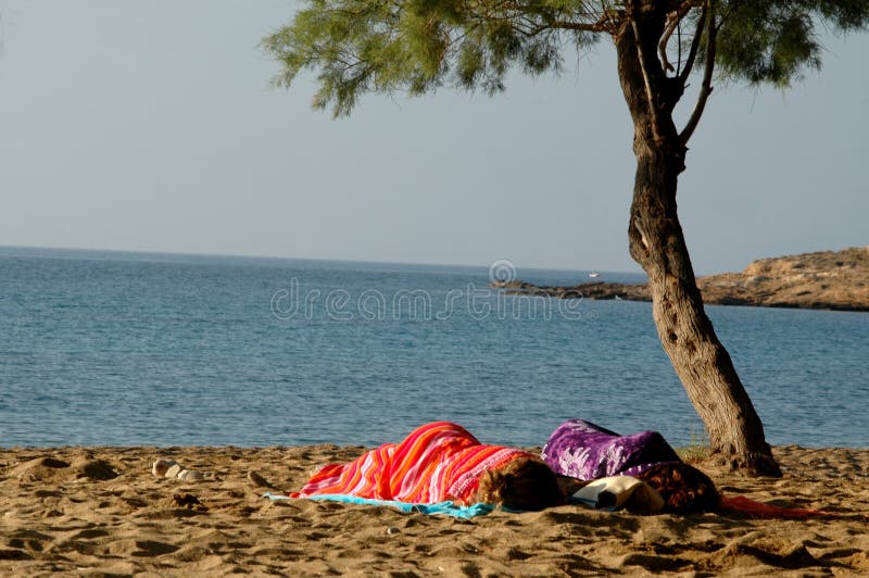 Person sleeping on beach stock image. Image of sleeping - 2901833