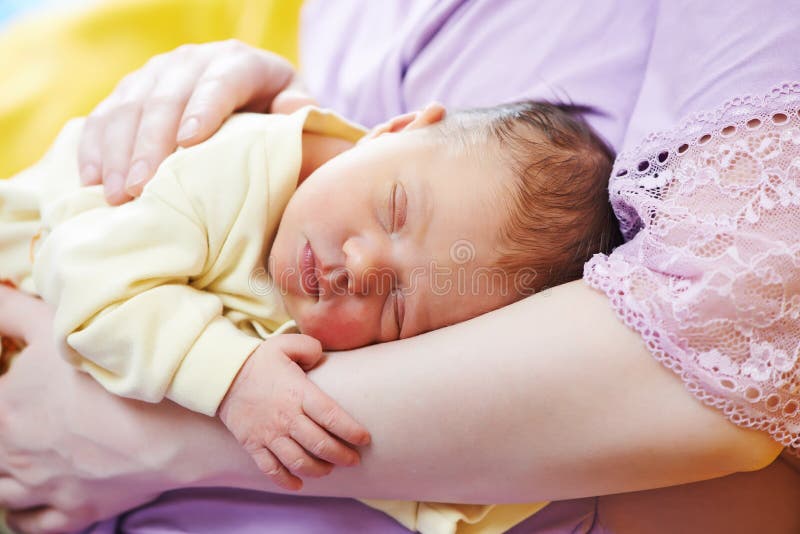 Squint of newborn baby stock image. Image of birthday - 36100187