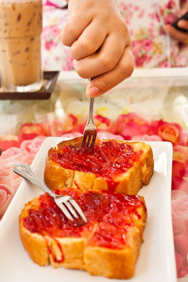 Slice of Bread with Red Jam Stock Photo - Image of slice, lunch: 22719550