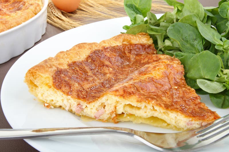 Slice of quiche stock image. Image of gastronomy, lunch - 17042257