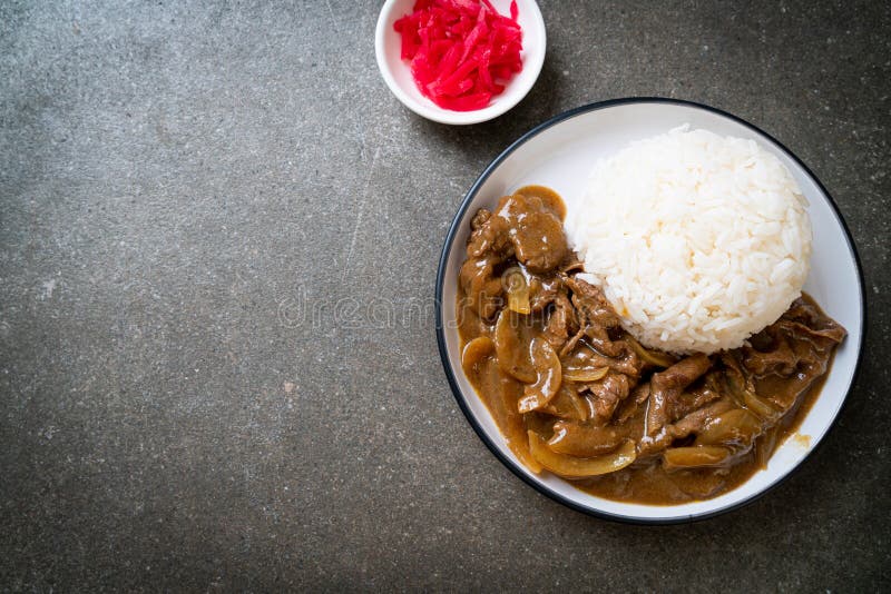 Sliced Beef Curry Rice stock image. Image of onion, lunch - 197195027
