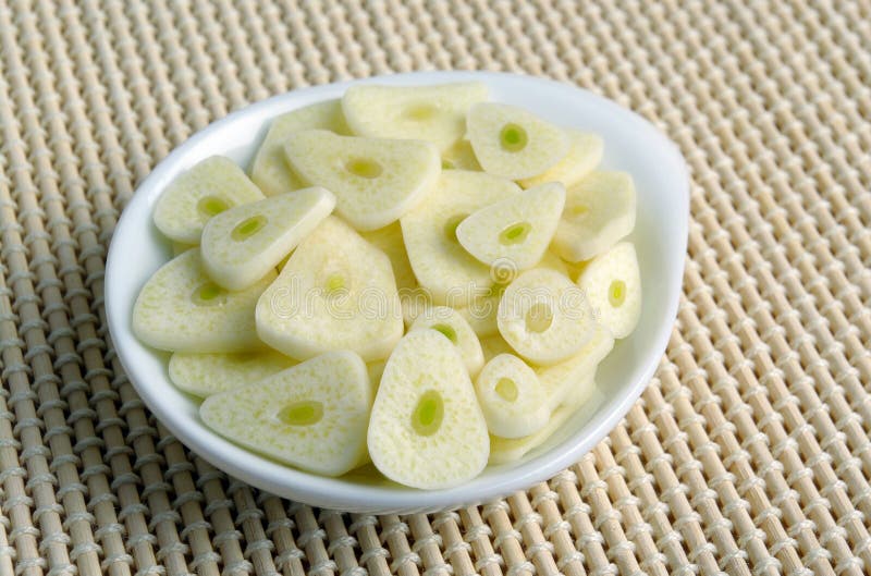 Sliced Garlic Stock Images - Image: 12474884