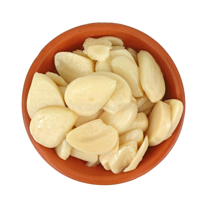 Sliced Garlic Overhead View Stock Image - Image of salt, clay: 18450901