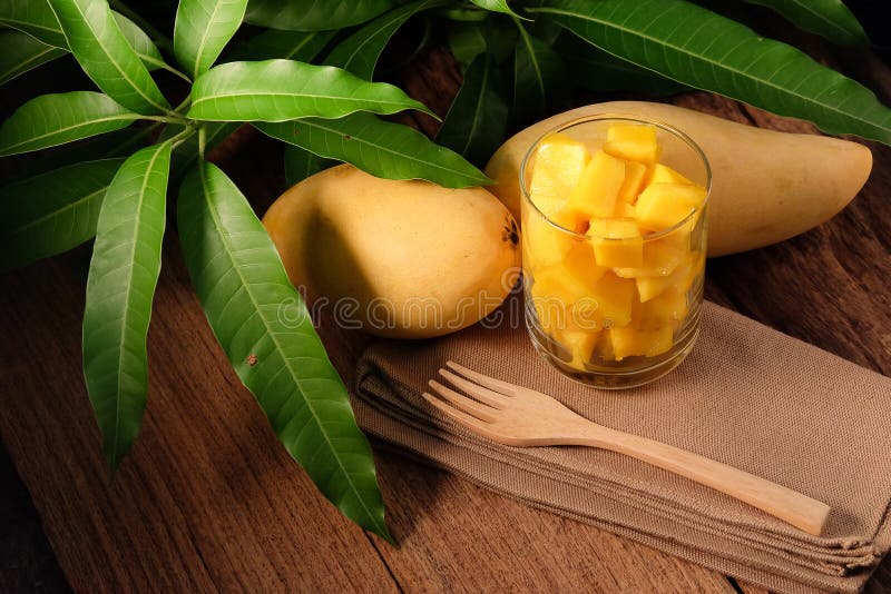 Sliced Mango stock photo. Image of eating, table, leaf - 107605958