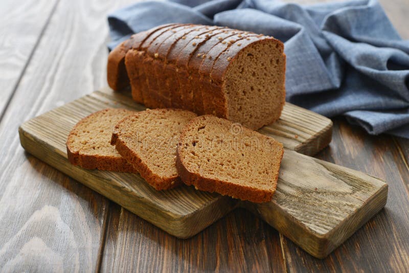Sliced rye bread stock image. Image of black, homemade - 39308113
