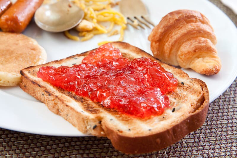Sliced Toast Bread on Wooden Table Stock Image - Image of baking ...