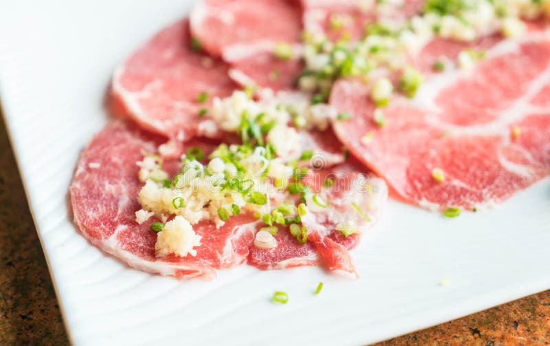 Slide raw meat stock image. Image of cuisine, green, freshness - 91919417