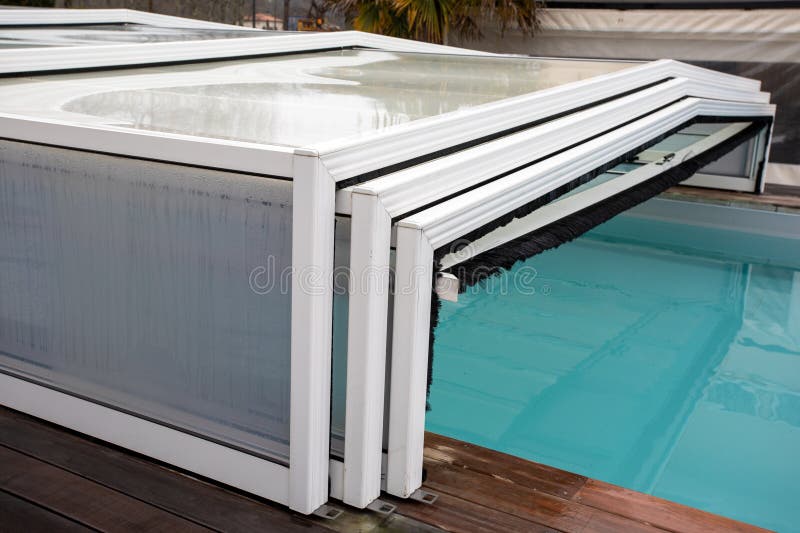 Sliding Protective Screen Rigid Swimming Pool Cover Protective Stock ...
