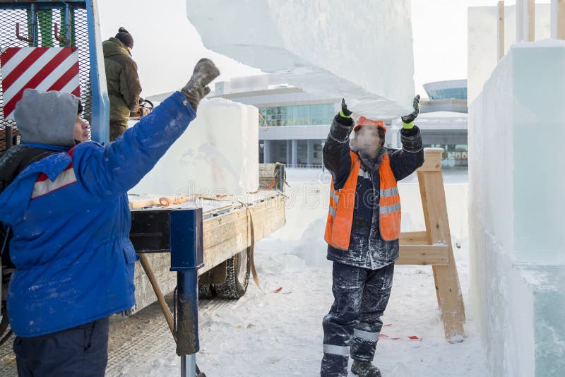 Slinger in an Orange Helmet on Unloading Stock Image - Image of ...