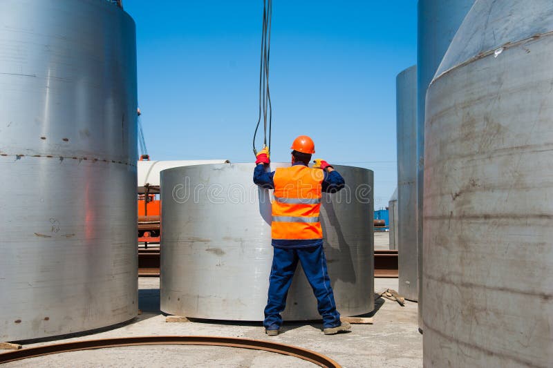 Slinger Crane Operator Work Loading Stock Photos - Free & Royalty-Free ...