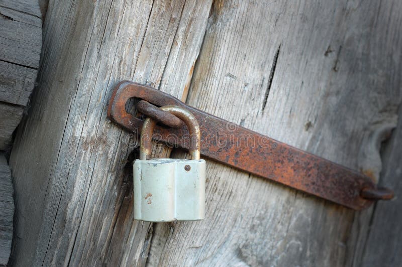 Slot stock afbeelding. Image of kluwen, schuur, veilig - 14868539