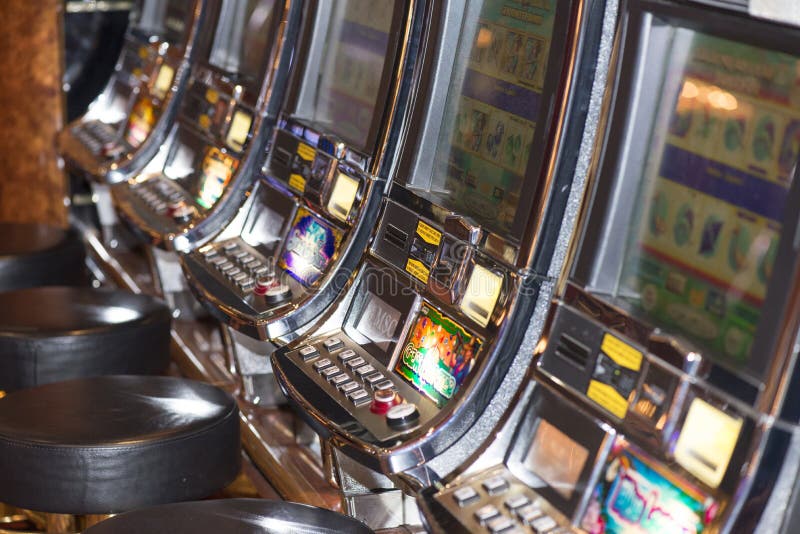 Slot machine immagine editoriale. Immagine di presidenza - 44745270