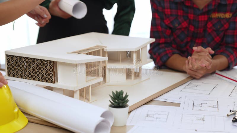 Slow Motion Home Designer and Customer Review House Model Design ...