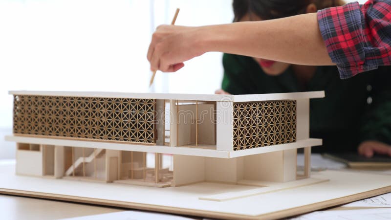 Slow Motion Home Designer and Customer Review House Model Design ...