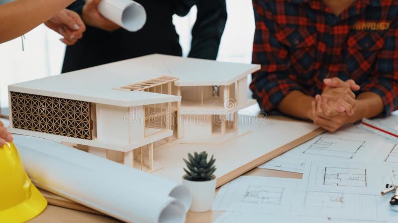 Slow Motion Home Designer and Customer Review House Model Design ...