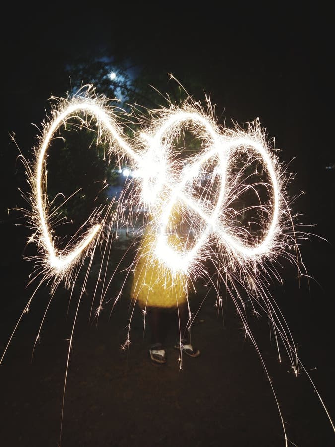 Slow Shutter Speed Light Art. Light Painting. Splash Line Abstract ...