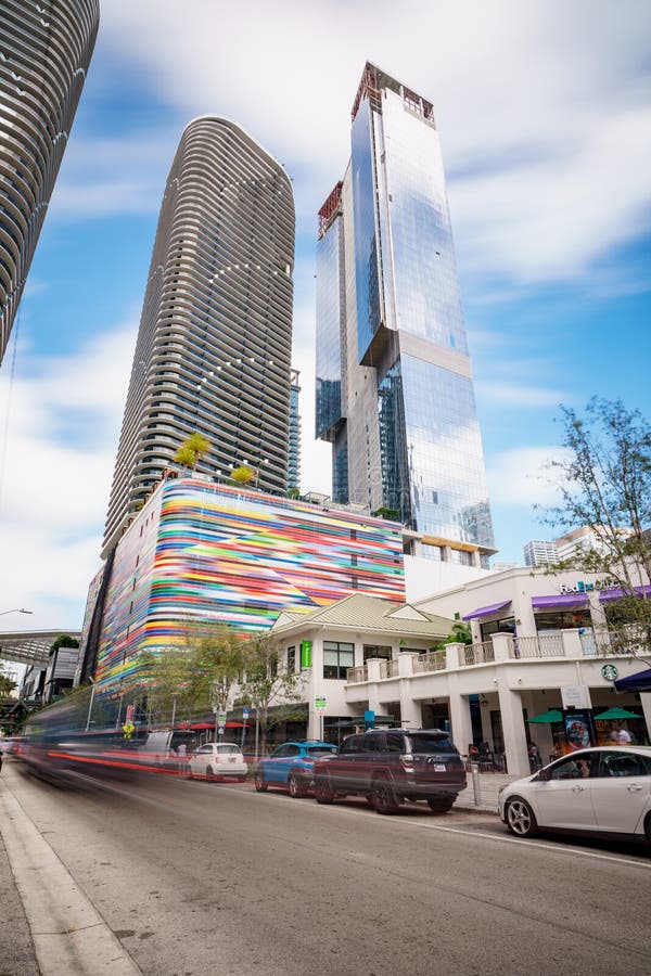 SLS Lux Brickell and 830 Brickell Skyscraper Under Construction ...