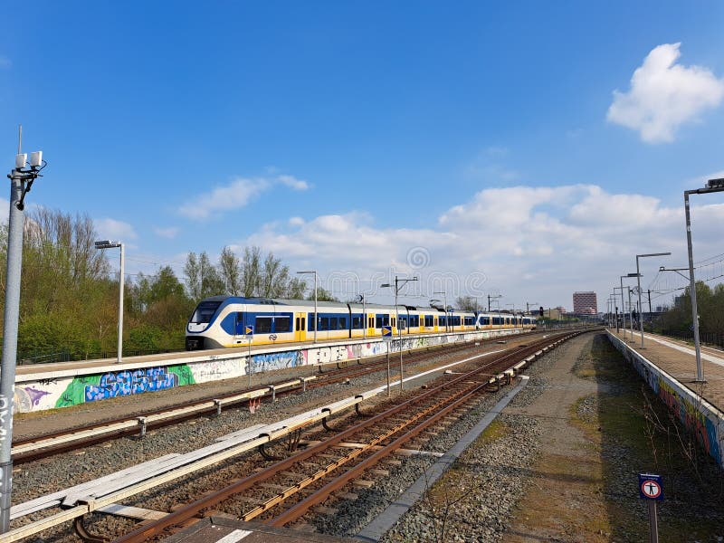 SLT Commuter Sprinter Trains from NS at the Duivendrecht Railway ...