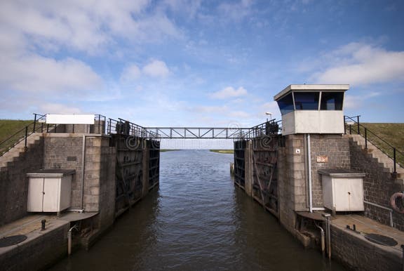 Sluice gate open stock image. Image of cloud, gate, tide - 14790271
