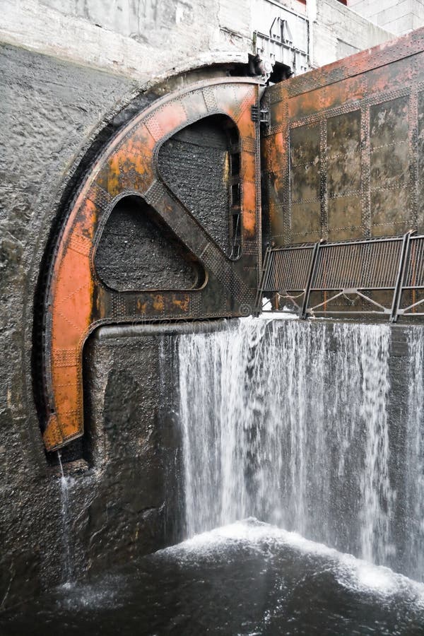 The sluice mechanism stock photo. Image of device, sluice - 11358794