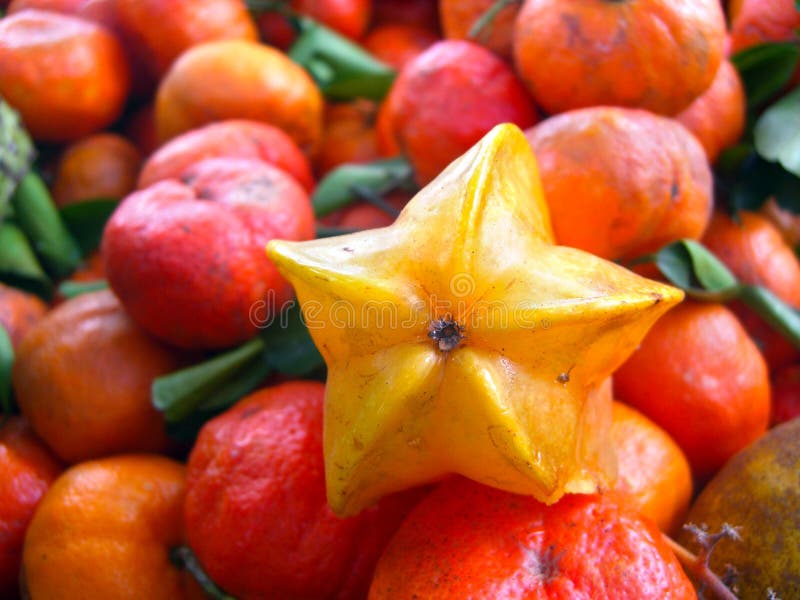 Sluit omhoog van sterfruit stock foto. Image of ongebruikelijk - 23779808